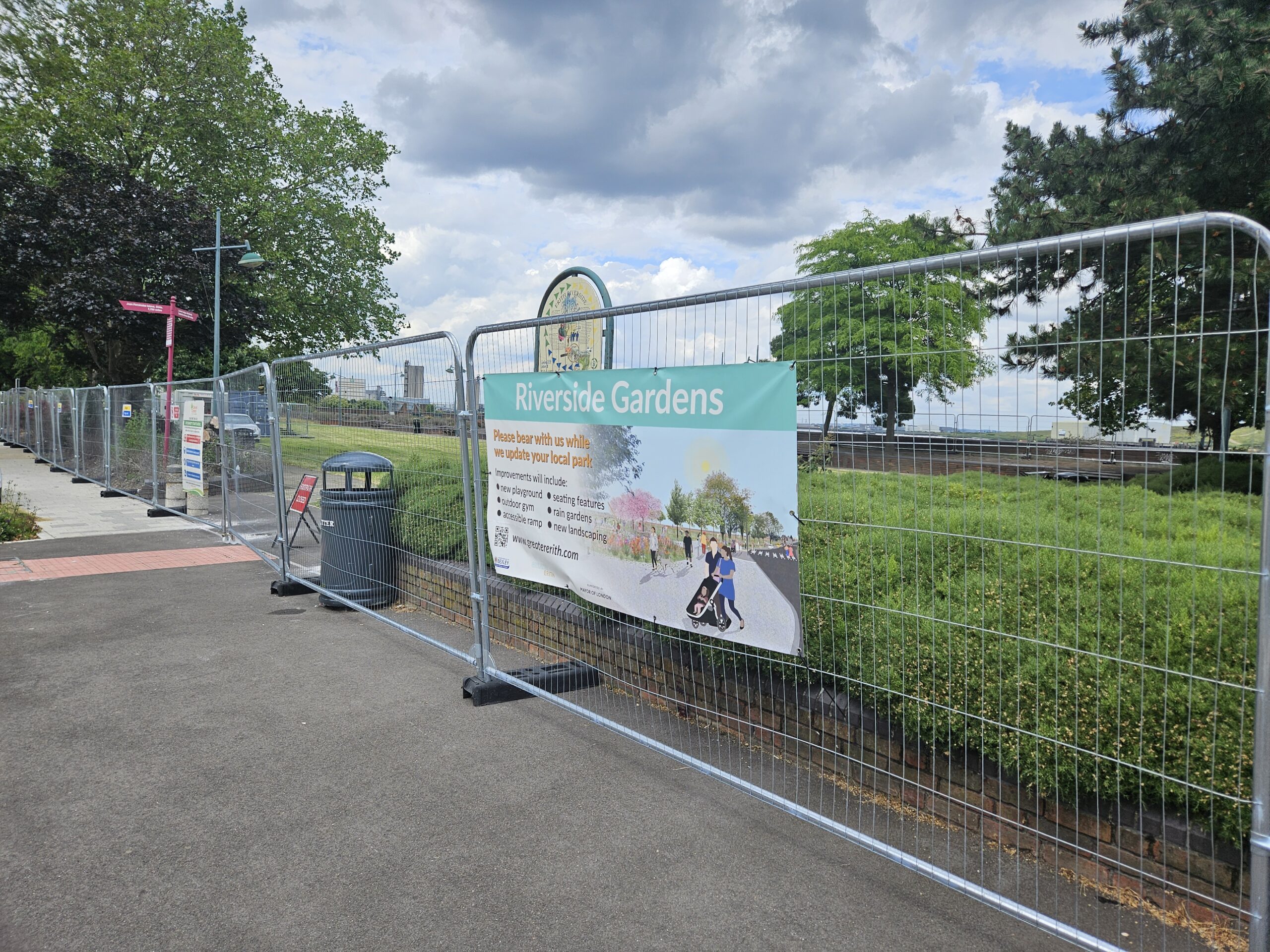 Contractors prepare to close Riverside Gardens ready for works ...